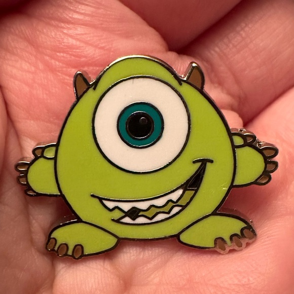 Disney | Accessories | Mike Wazowski Disney Trading Pin Magical Mystery ...